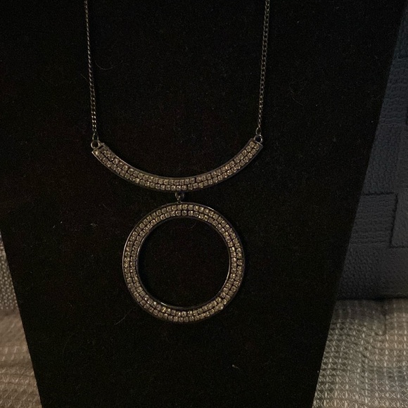 Jennifer Lopez | Jewelry | Glitzy Necklace | Poshmark